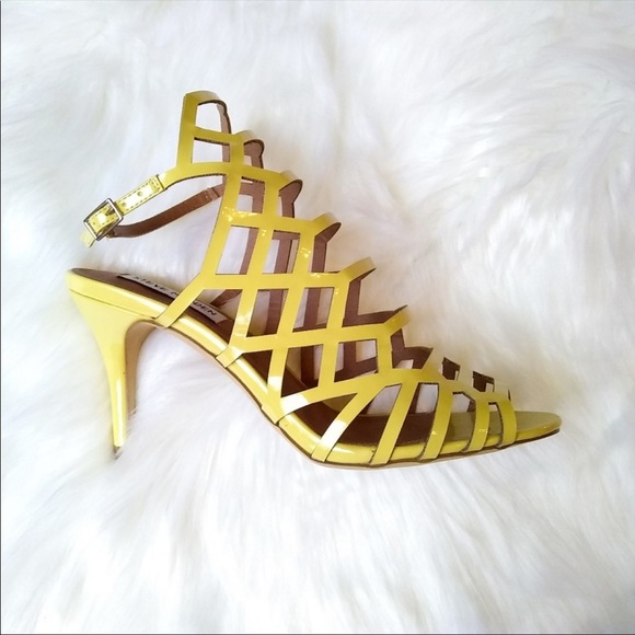 Steve Madden | Shoes | Steve Madden Yellow Open Toe Heels Size 85 ...